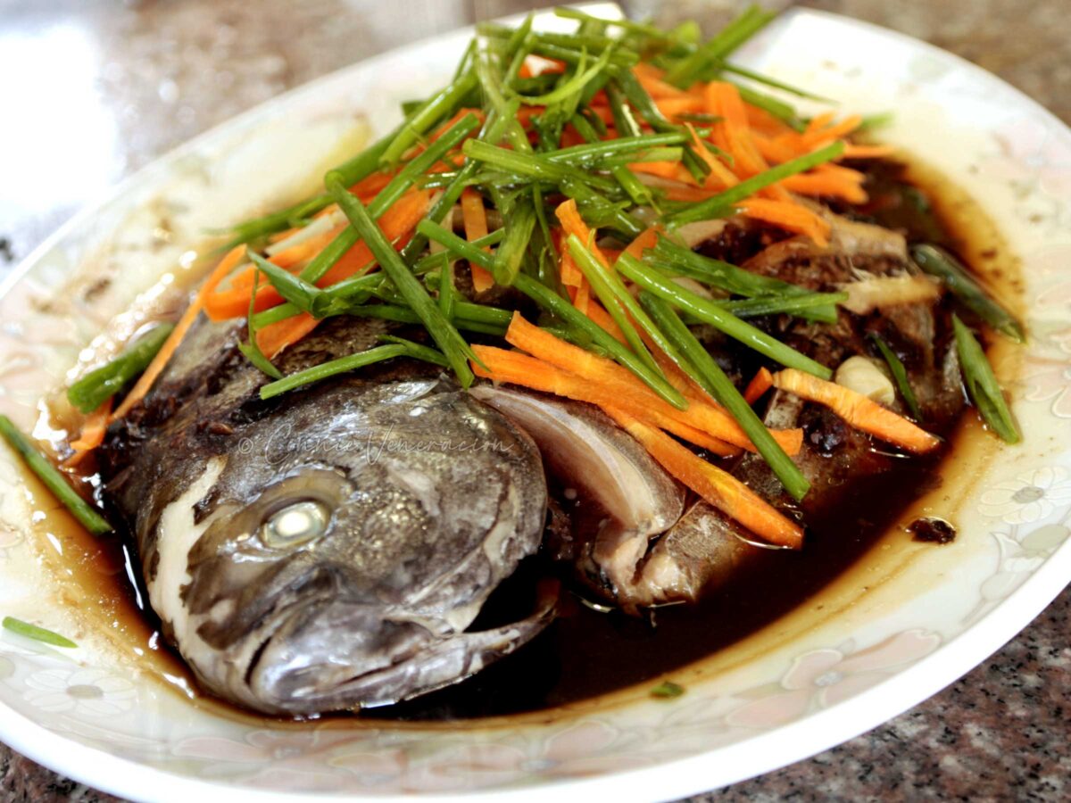 Steamed pompano with black bean garlic sauce