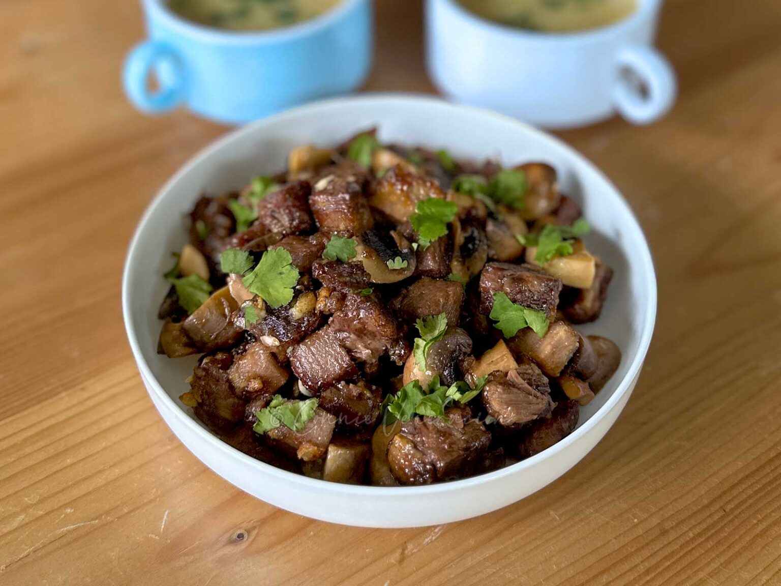 Beef (ox) tongue salpicao
